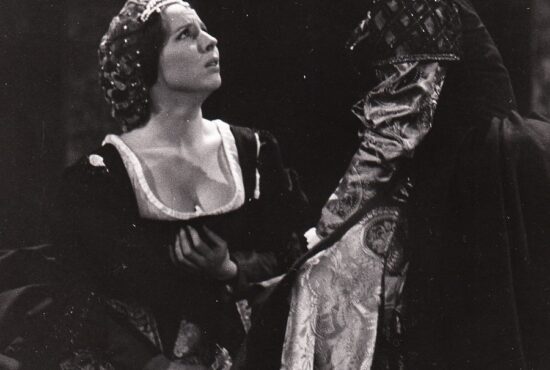 Home - Clare Davidson